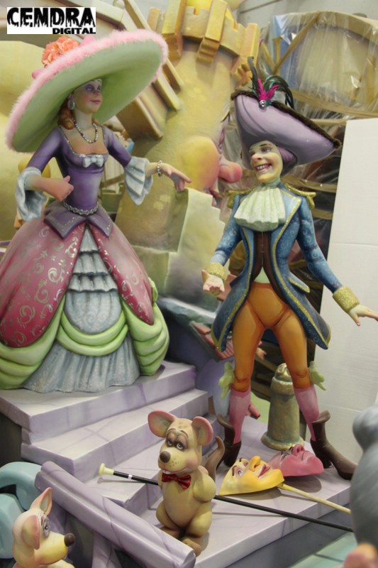 FALLAS 2011-FOTOS Y ENTREVISTA EN EL TALLER A RAÚL SEBASTIÁN - Cendra ...