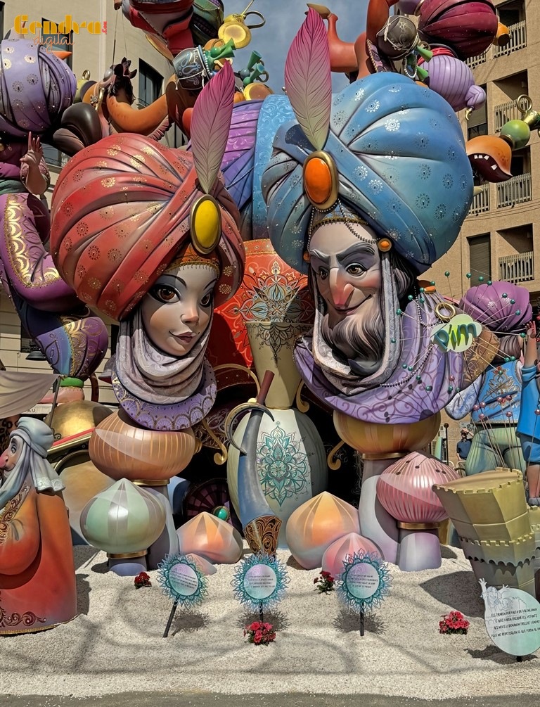 Falla Grabador Esteve 2024, de Paco Giner - Cendra Digital.