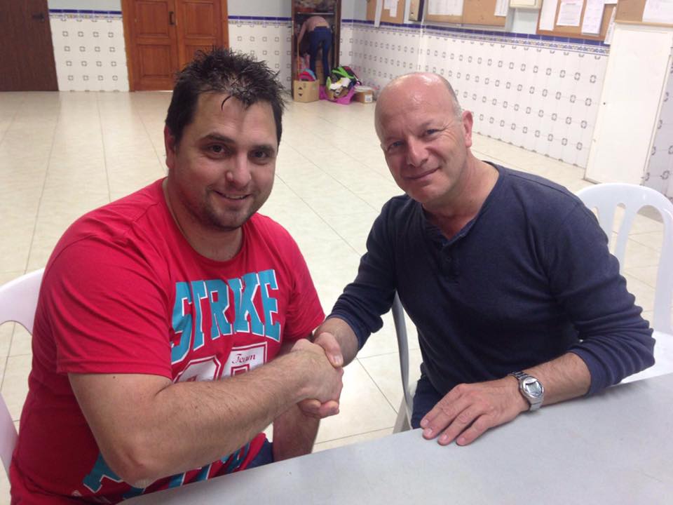 La Falla Plaza Segovia-Avenida Doctor Tomás Sala firma con Raúl ...